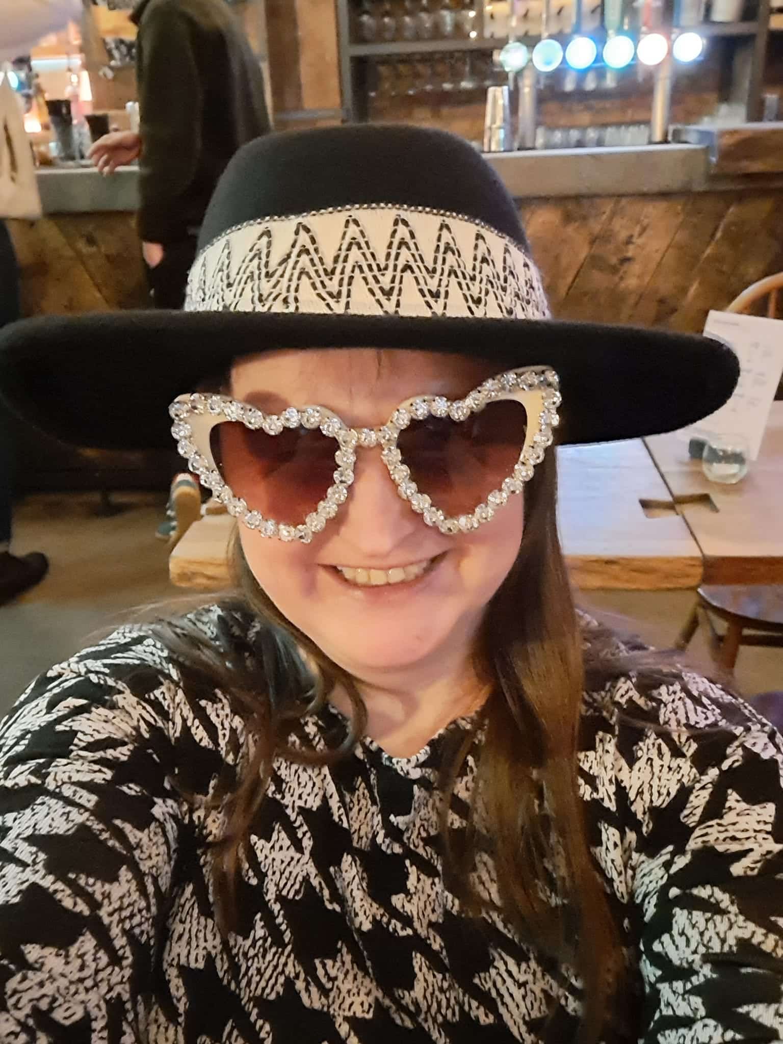 Voice of a Woman - Radio Wigwam